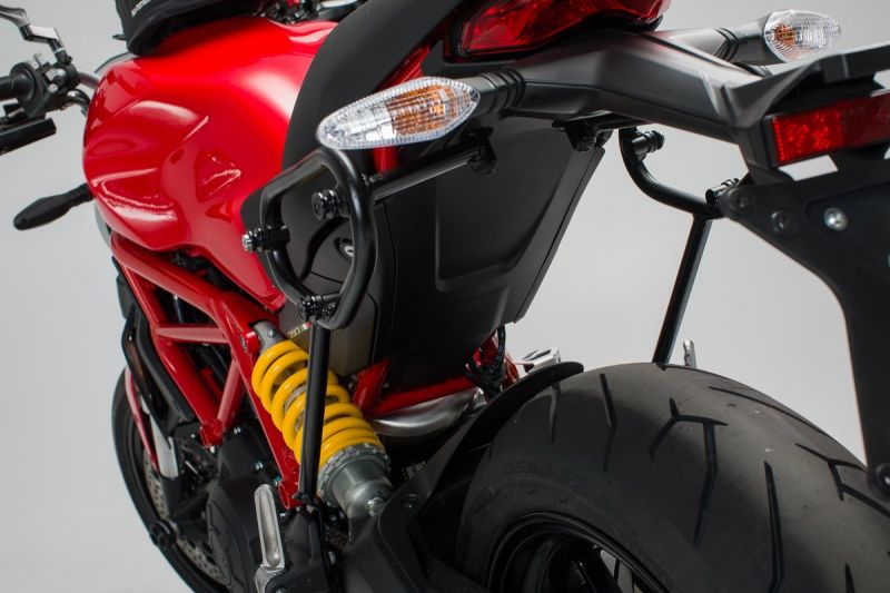 SLCサイドキャリア 左 モンスター821/1200/1200S – バイクマン